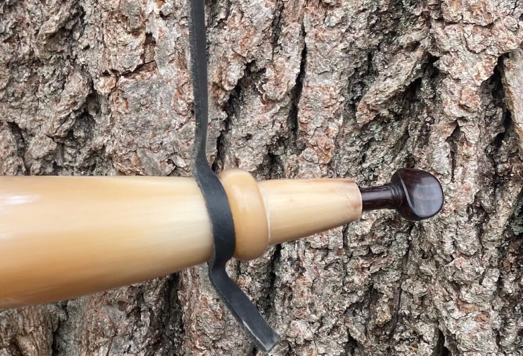 02-497 Military Musket Horn - Powderhorns and More